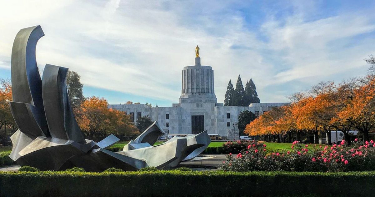 OREGON STATE CAPITOL | Travel Salem